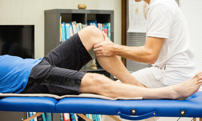 Le syndrome rotulien ou fémoro-patellaire : quel traitement